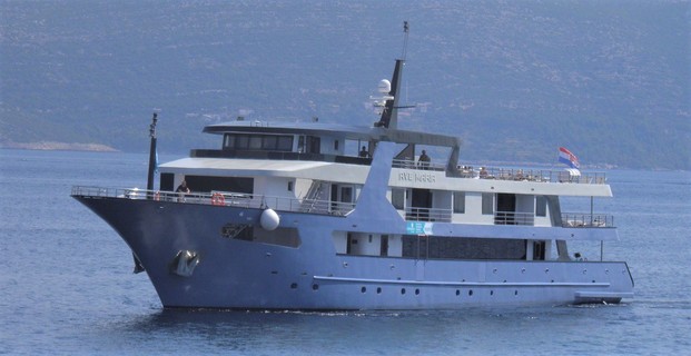 Ave Maria luxury Croatia cruise ship | The Small Cruise Ship Collection