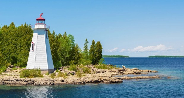 Great Lakes: Unforgettable Experiences on all Five Great Lakes